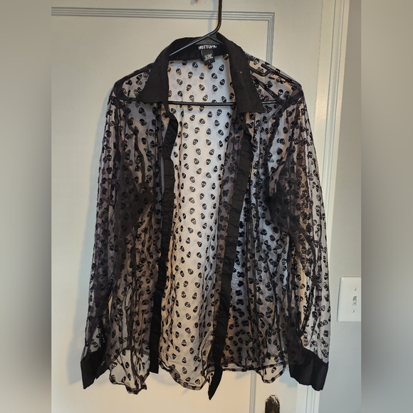 Hot Topic | Tops | Hottopic Shear Button Up Blouse Size | Poshmark